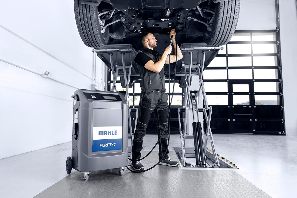 MAHLE Aftermarket on the benefits of transmission oil flushing | AutoScene