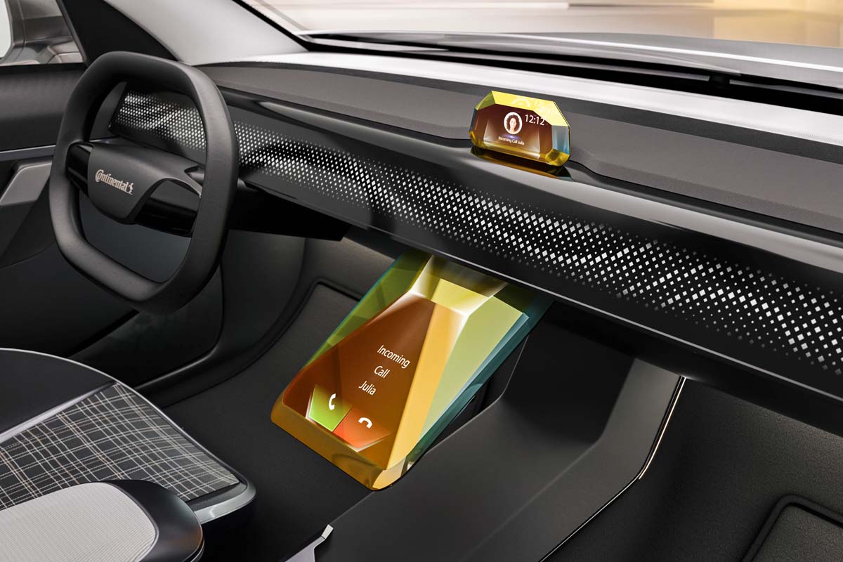 Vehicle Interior Combines Exquisite Design with Tech | AutoScene