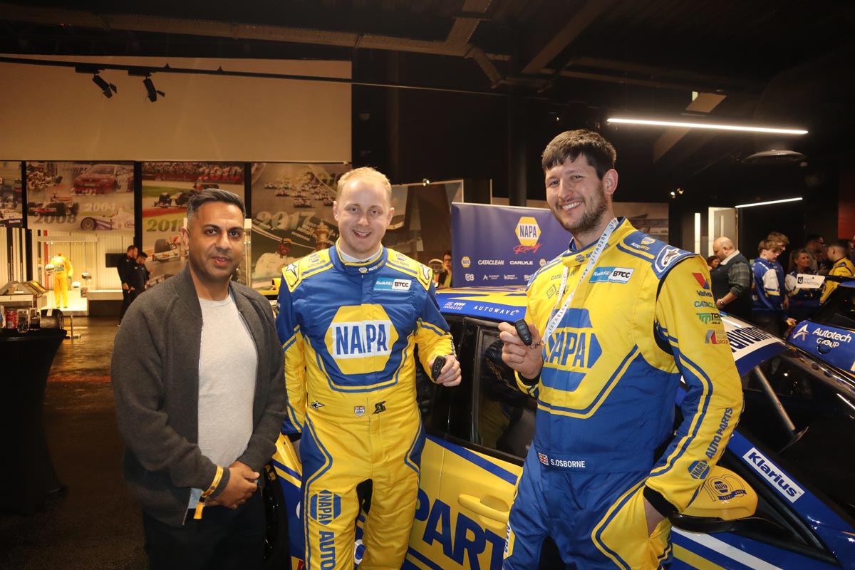 Autowave and NAPA Racing BTCC sponsorship deal | AutoScene